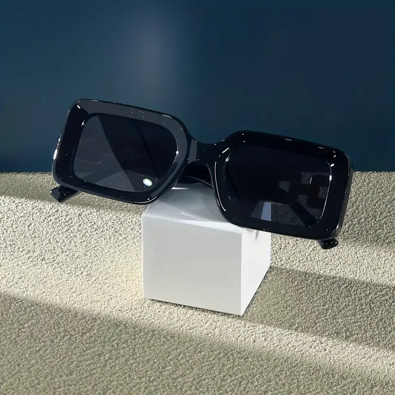 Chic Square Black Gray Fashion Glasses – Dubuypk